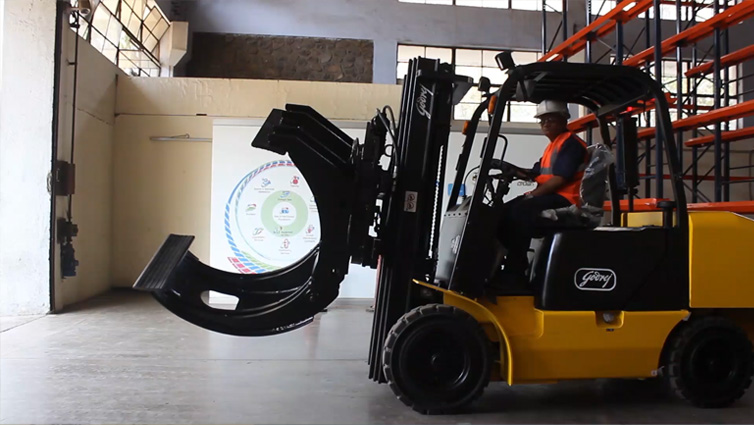 Leading Forklift Rental Service & Equipment Solutions | Godrej RenTRUST
